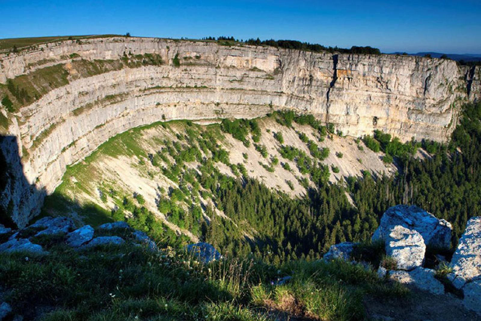 Valorisation du Haut Plateau du Creux du Van: mise à l'enquête | État ...